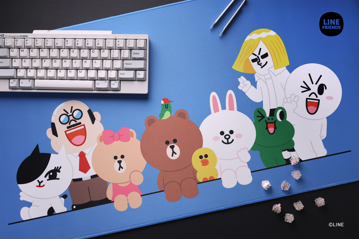 LINE FRIENDS BROWN & FRIENDS Deskmat – Mino Keys
